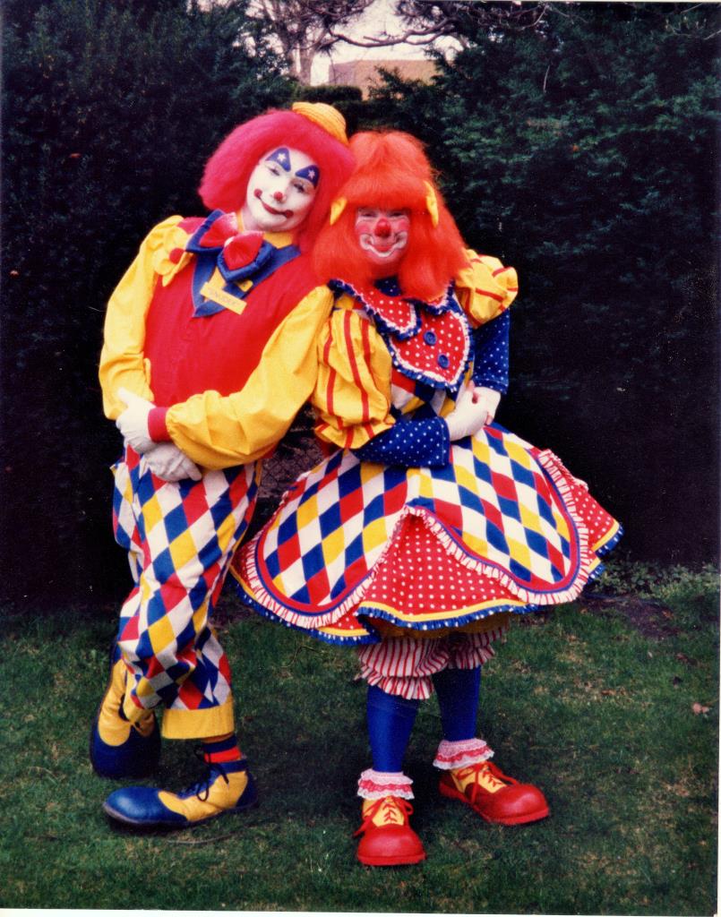 A Legacy of Laughter – ClownAntics